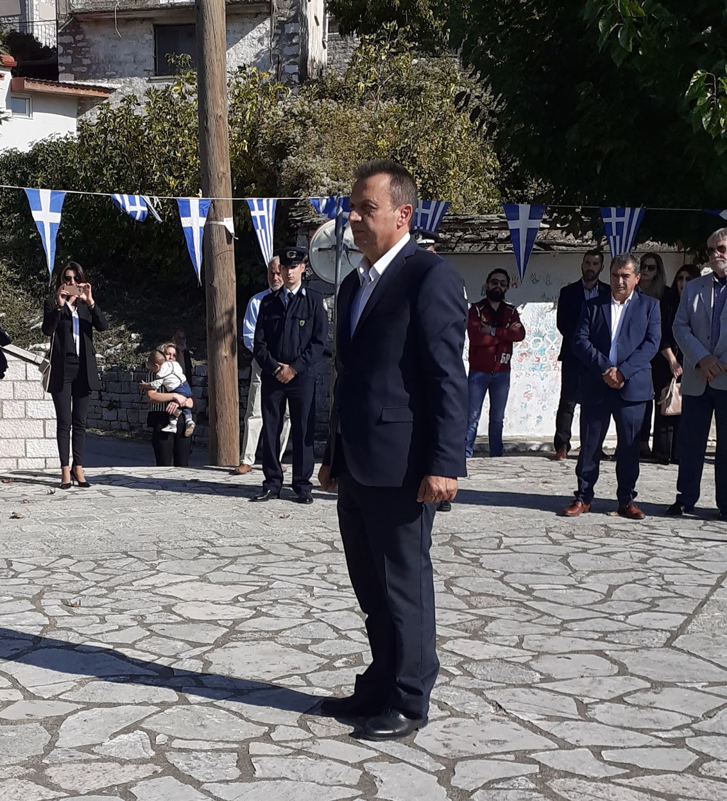 Άγιος Νεκτάριος Κρέντης. Άγραφα | Ευρυτανία | Καρπενήσι: ΜΕ ΛΑΠΡΟΤΗΤΑ Η ...