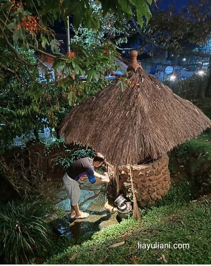 Romantic Dinner di Congo Cafe and Gallery, Salah Satu Cafe Terkeren di ...