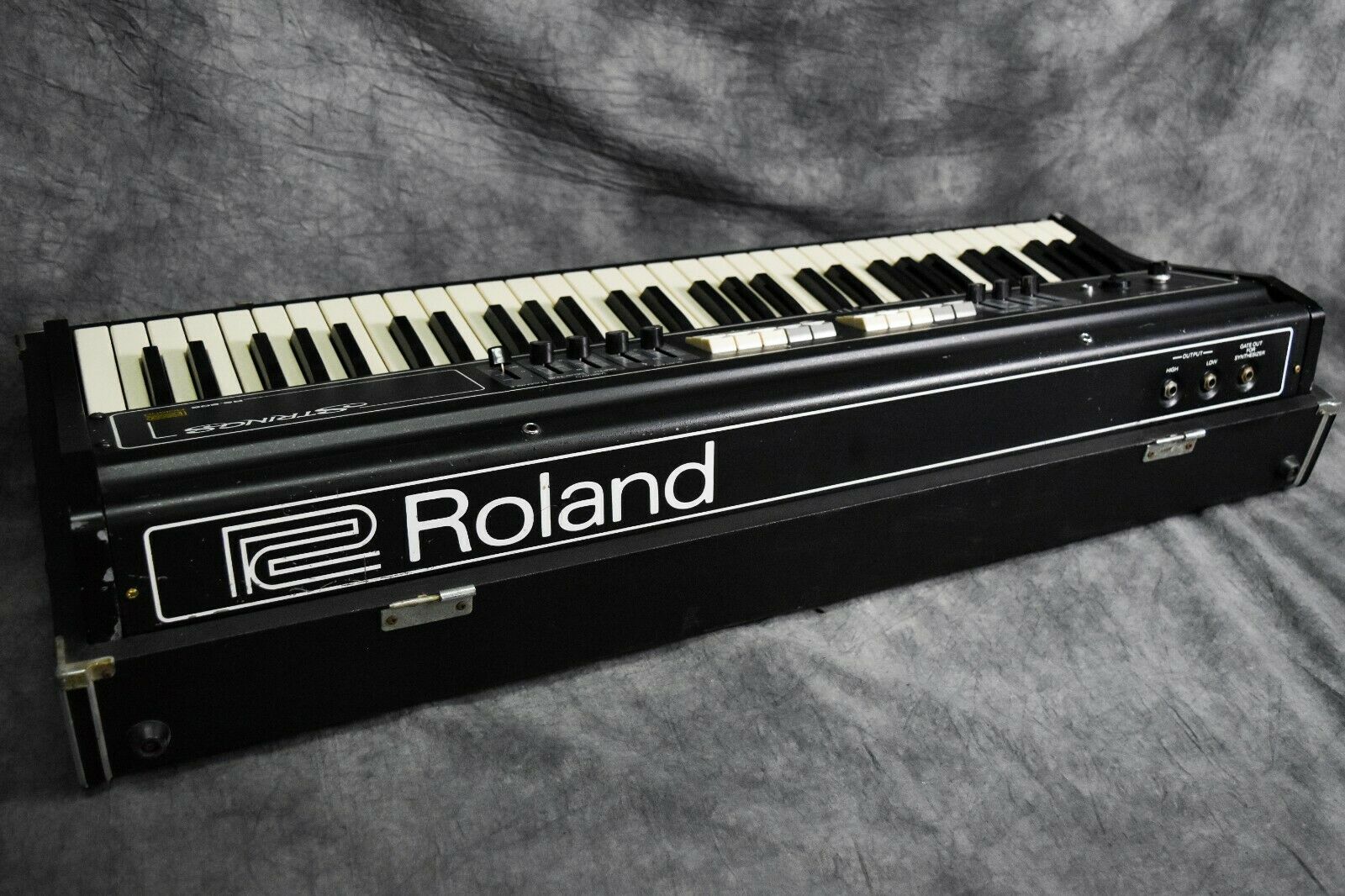 MATRIXSYNTH: Roland RS-202 Strings Synthesizer SN 520753