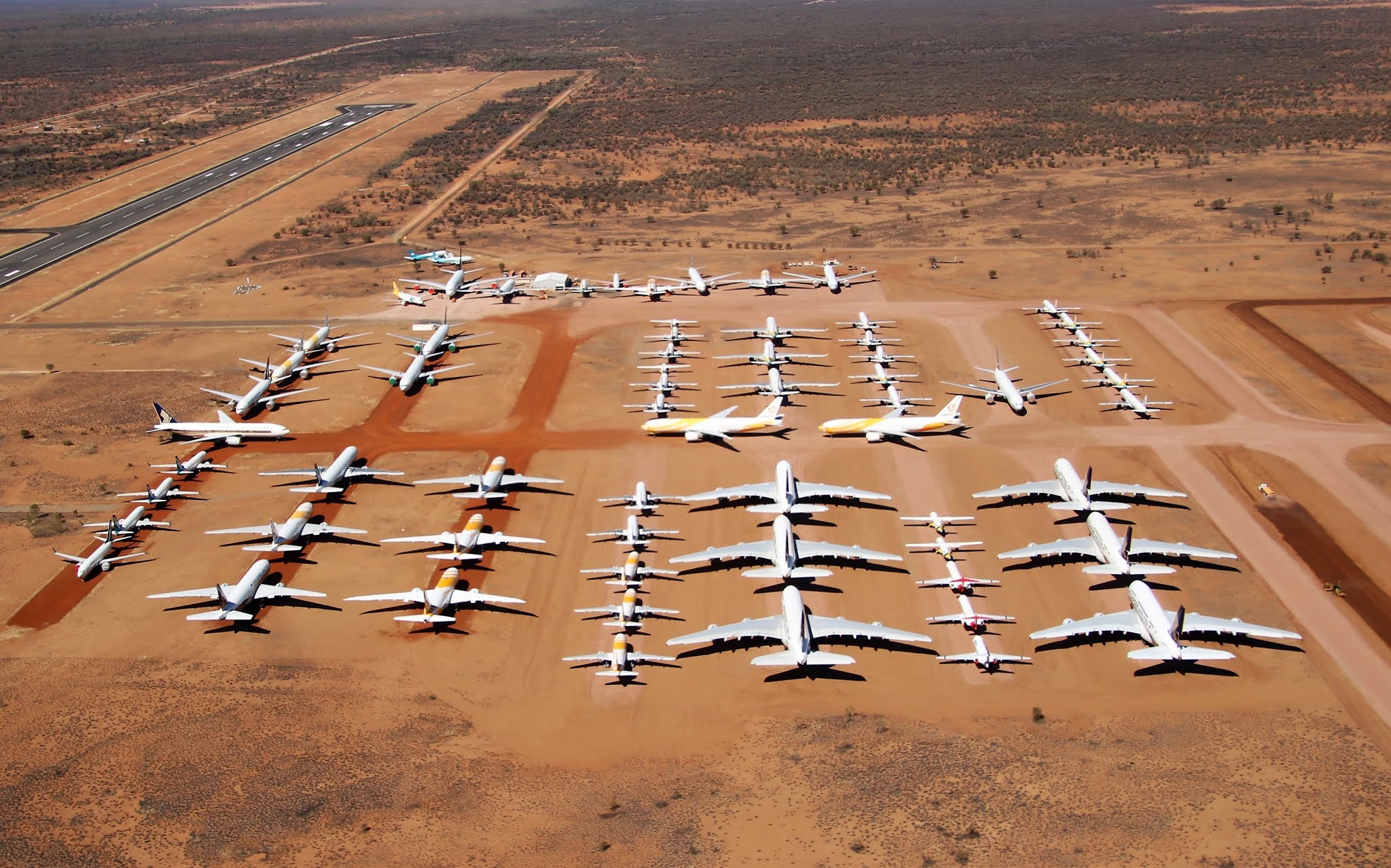 B M B Photography: Asia Pacific Aircraft Storage - Alice Springs