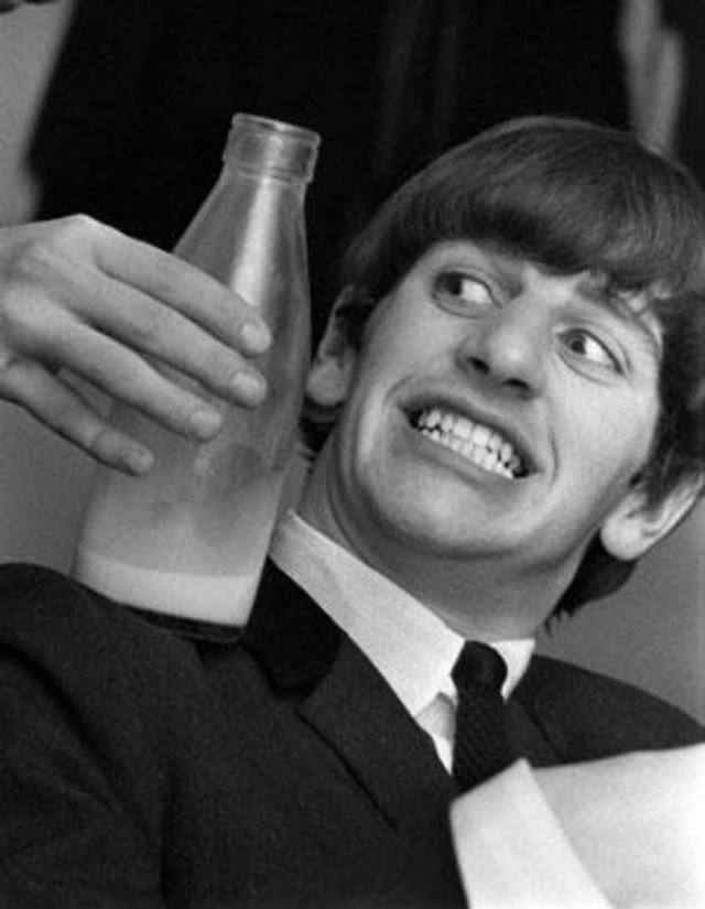 20 Funny Photographs of Ringo Starr in the 1960s ~ Vintage Everyday