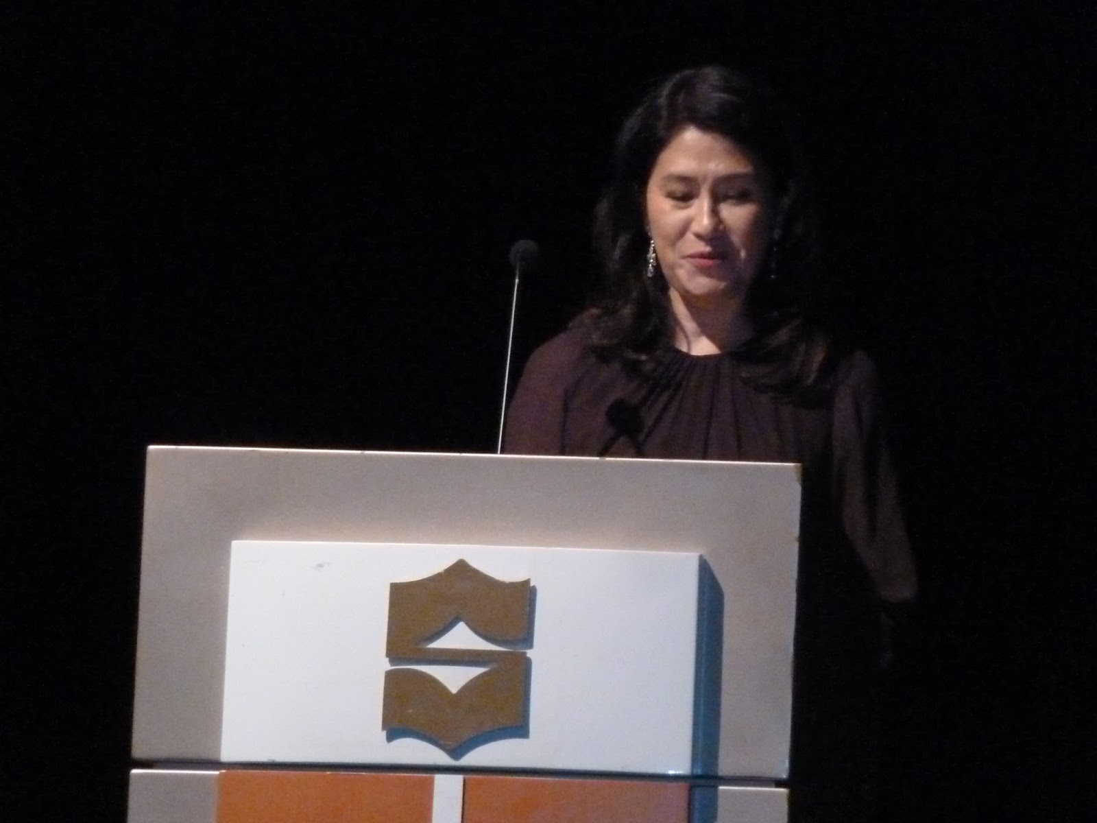 Kee Hua Chee Live!: ANYA HINDMARCH CELEBRATES 10 GLORIOUS YEARS IN ...