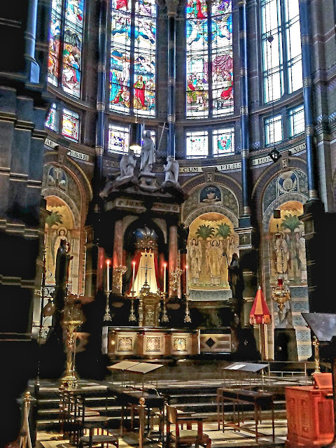 A Catholic Life: A Tour of Catholicism in the Netherlands and Belgium