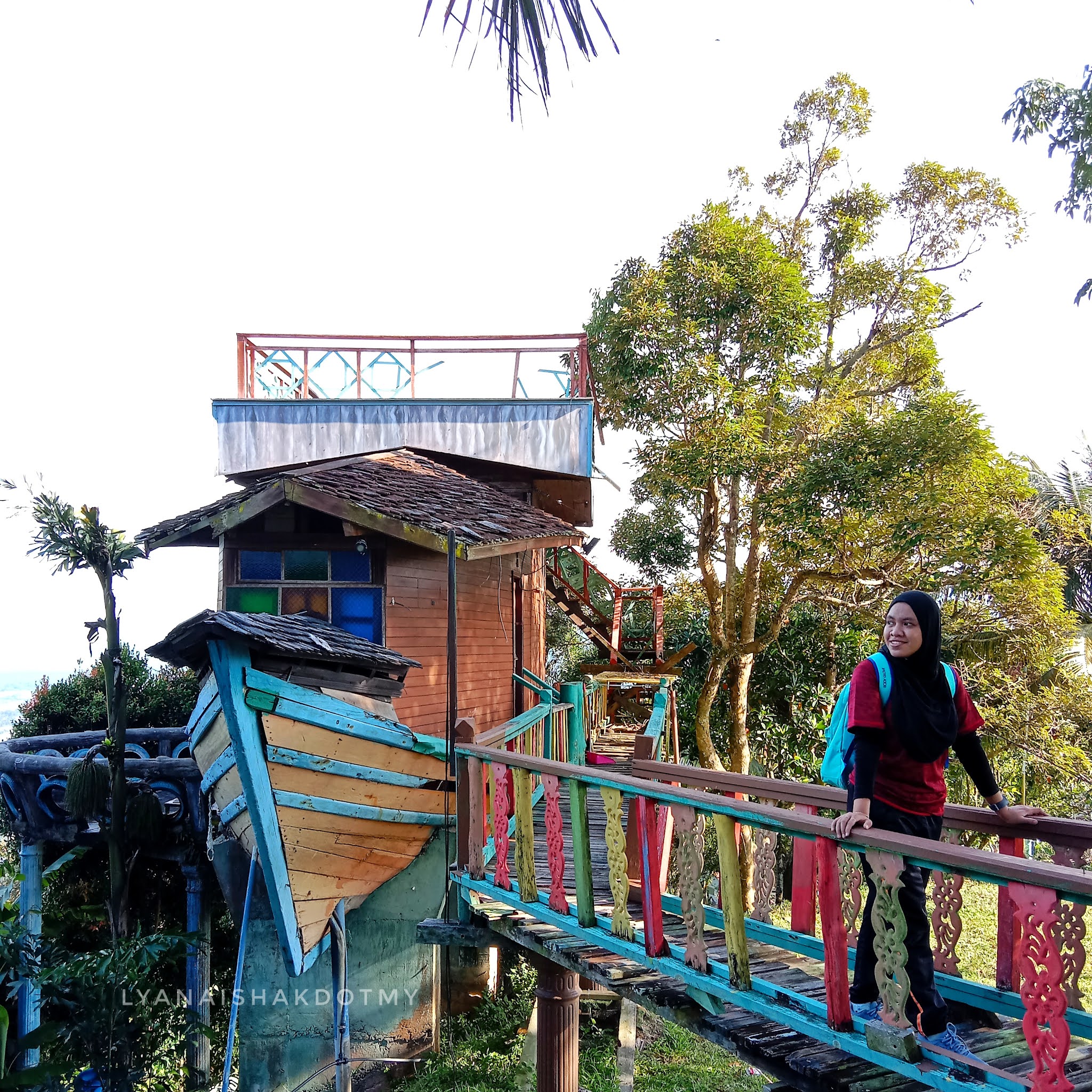 Hiking Bukit Genting , Balik Pulau , Penang | Lyana Ishak
