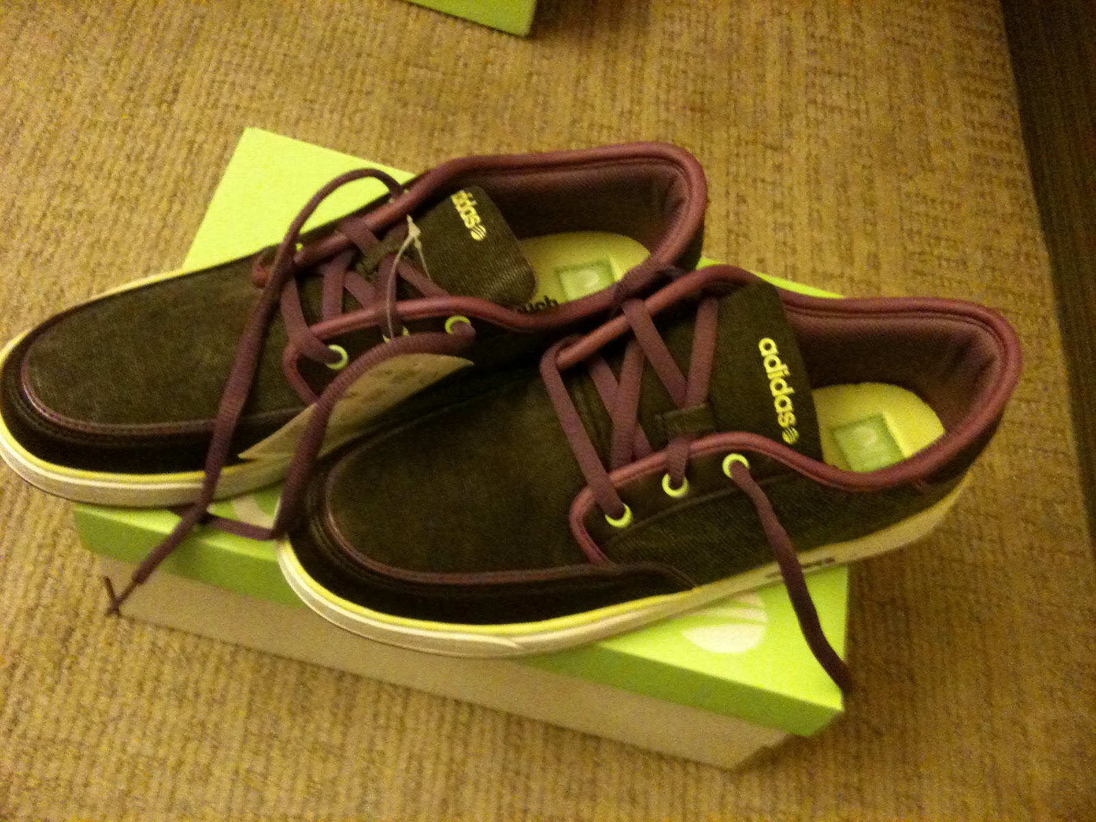 A PAIRfect Affair: Season's Strollers: The Adidas Sheridan