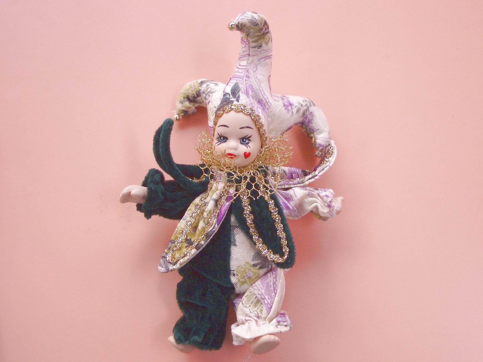 C'est La Vie: Triangel - The Guardian Angel Of Love