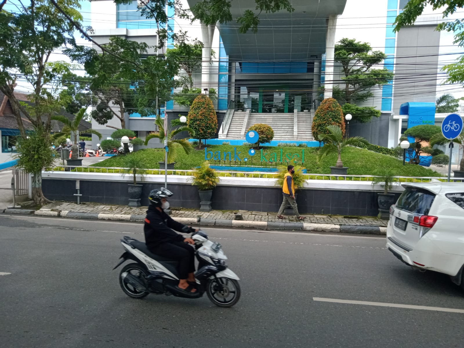 Bank Kalsel Dukung Mal Pelayanan Publik