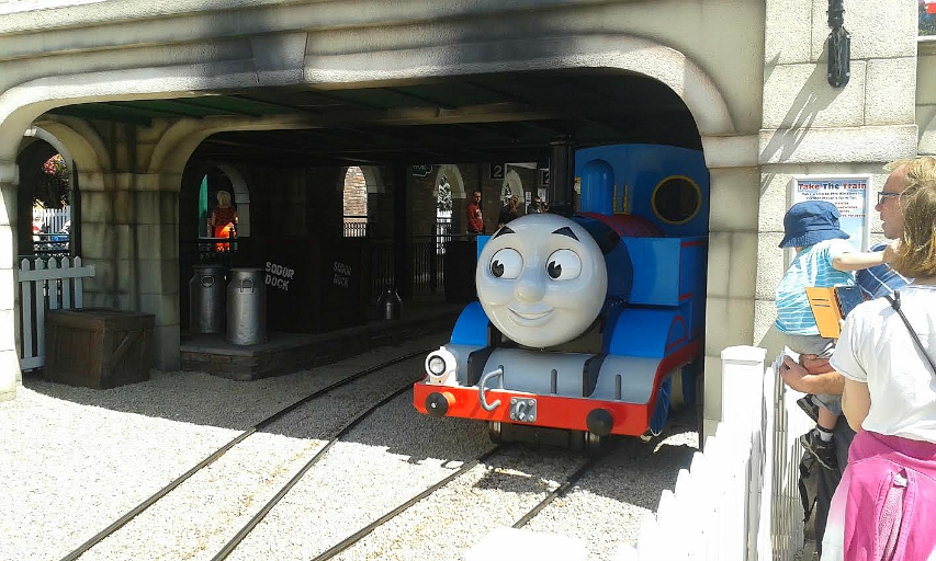 New Mum Online: Thomas Land UK at Drayton Manor Review July 2015