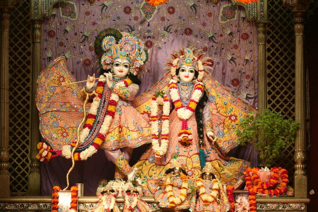 Sri Sri Radha Vrindavana Chandra Darshan as on 20-July-2013 at ISKCON ... Sri Sri Radha Vrindavana Chandra Darshan as on 20-July-2013 at ISKCON ...