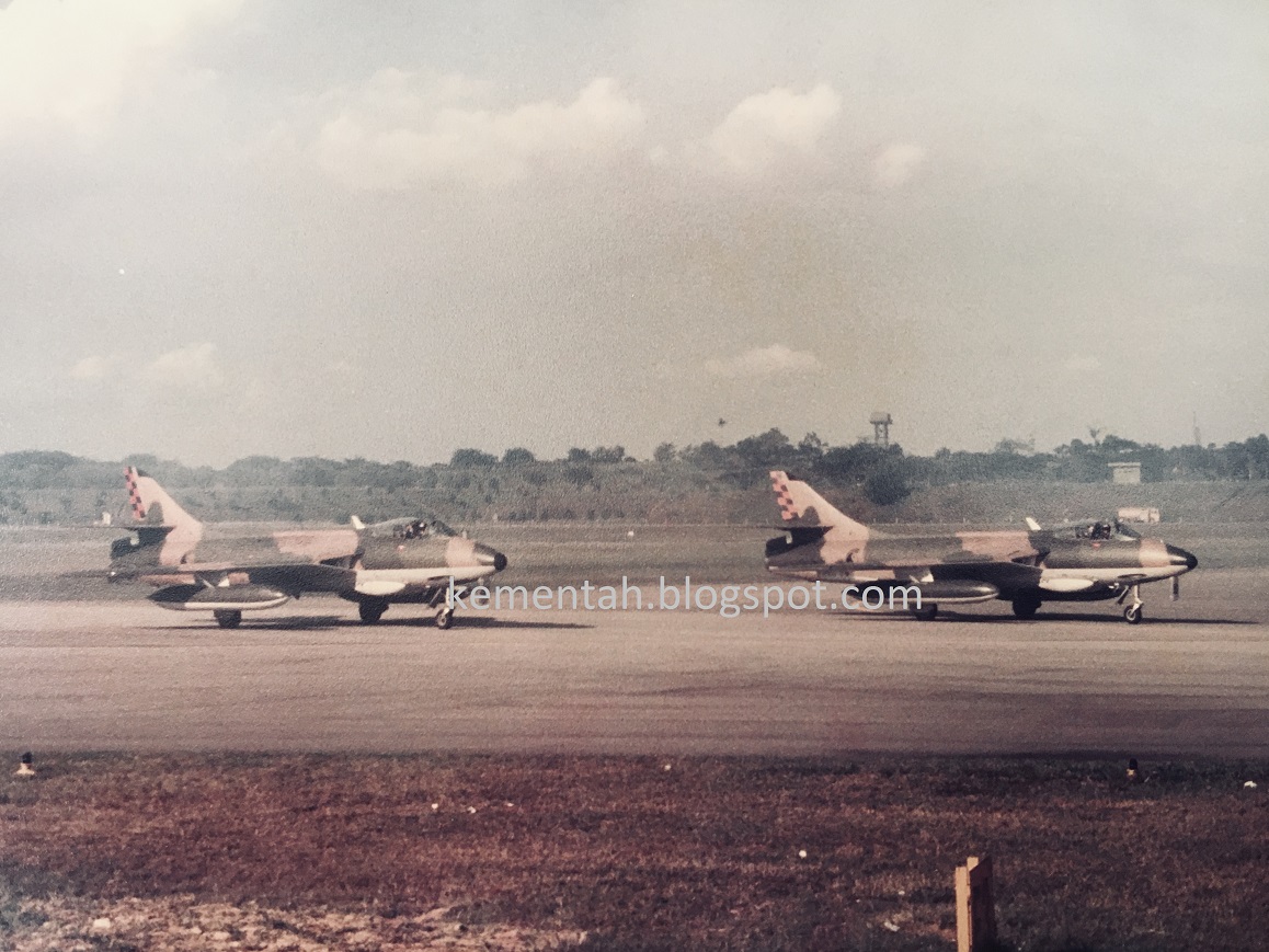 Senang Diri: Republic of Singapore Air Force RSAF Hawker Hunters