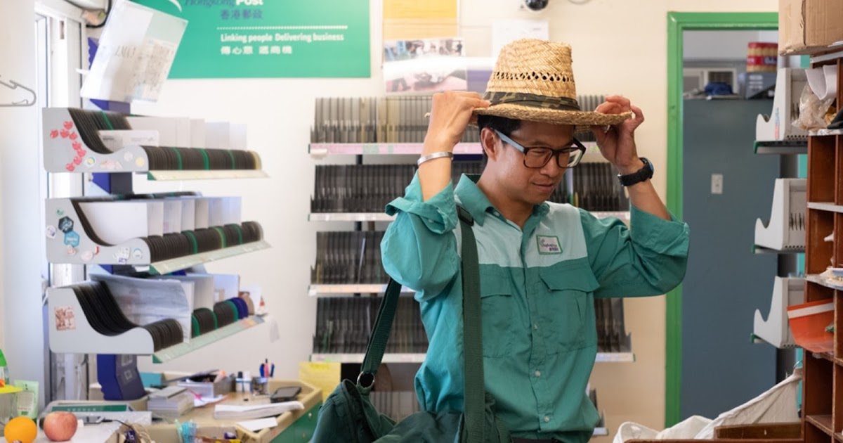 國際傳真 / 香港郵差超威....派聖誕郵件不靠鹿車靠單車(香港01) - 郵差權益大連線 Realguts Postman | 別再為明天 ...