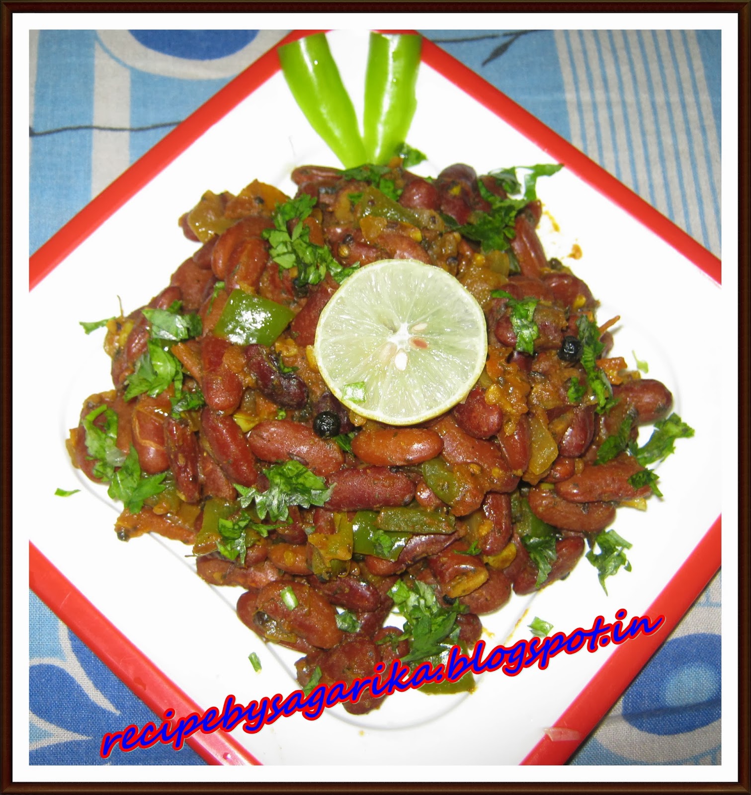 Kunmun's Delicious Kitchen: DRY RAJMA-CAPSICUM (KIDNEY BEANS) MASALA