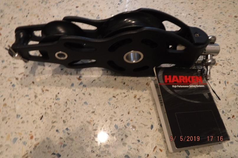 Chip & Debbie Willis on s\v Elegant'sea: New Harken main sheet fiddle ...