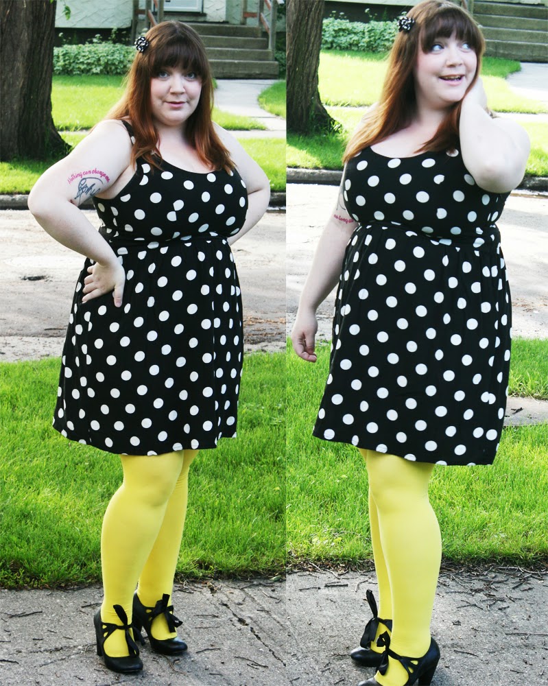 How to style Plus size tights - Fashionmylegs : The tights and hosiery blog