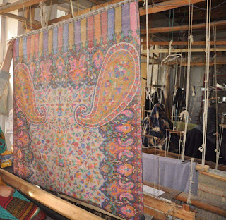 CHINAR SHADE : THE KANI SHAWL OF KASHMIR