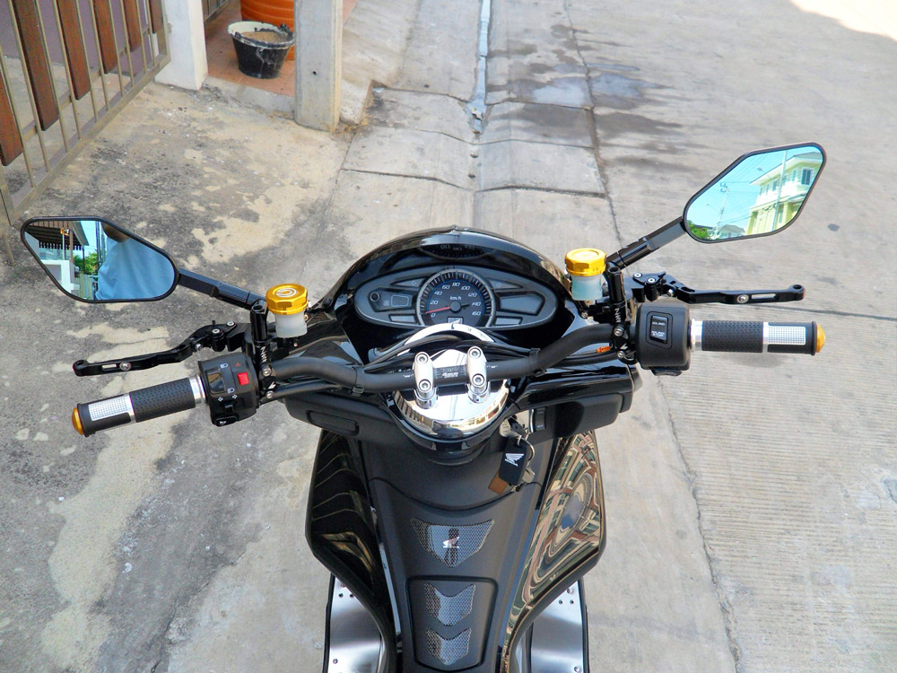 Custom Fun Blolog: Honda Pcx 125 Custom Parts Pictures (HD)