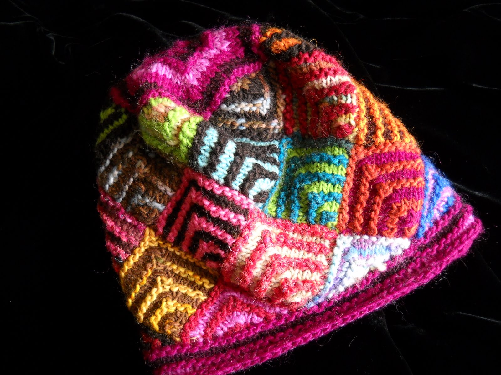 dizzylettuce knits: Mitered Square Cap