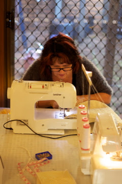 whitebrickwall: I'm a Lean Mean Sewing Machine!