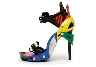Cycle in Heels : Legomania