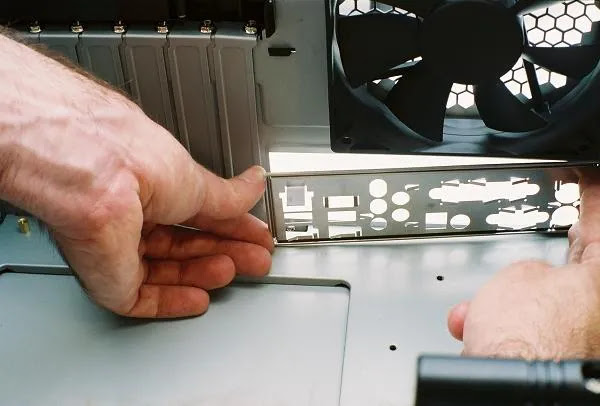 Build your own PC like a pro by following this guide | Tekfiz - Mobile ...