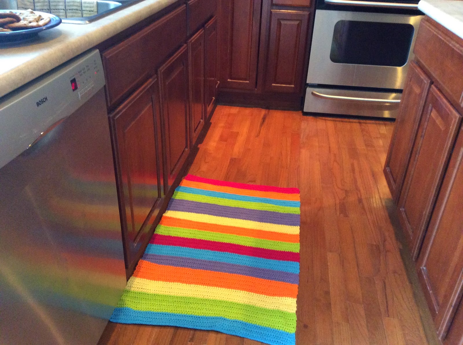 Scrap Happiness: Crocheted kitchen rug is done, thanks to McLeod's ...