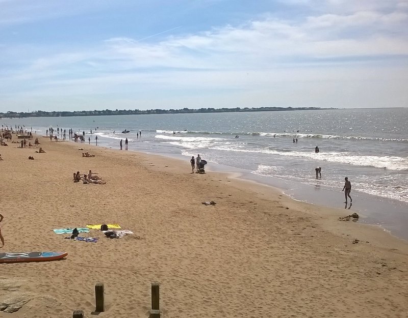 BALADE A THARON-PLAGE