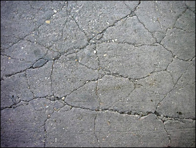 CURA DO CONCRETO - Saiba porque é preciso molhar - Veja o que acontece!