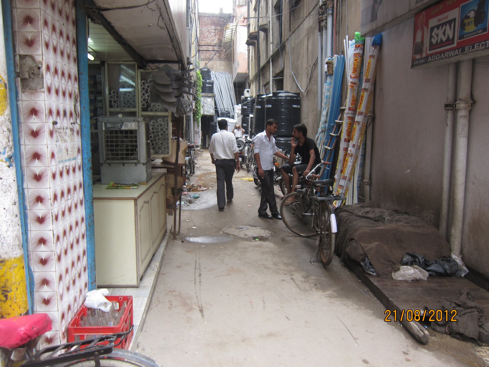 Kamla Nagar : Old Subji Mandi: Delhi: azad market to kamla nagar