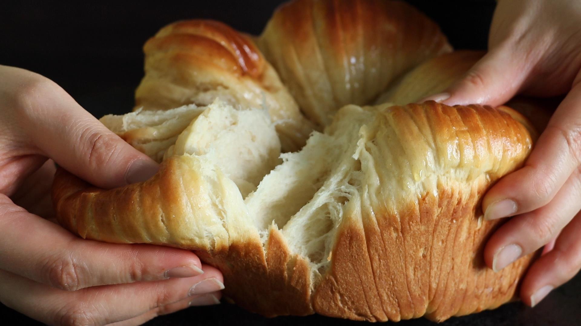 Josephine's Recipes : Wool Roll Bread - Water Roux Method - Japanese ...