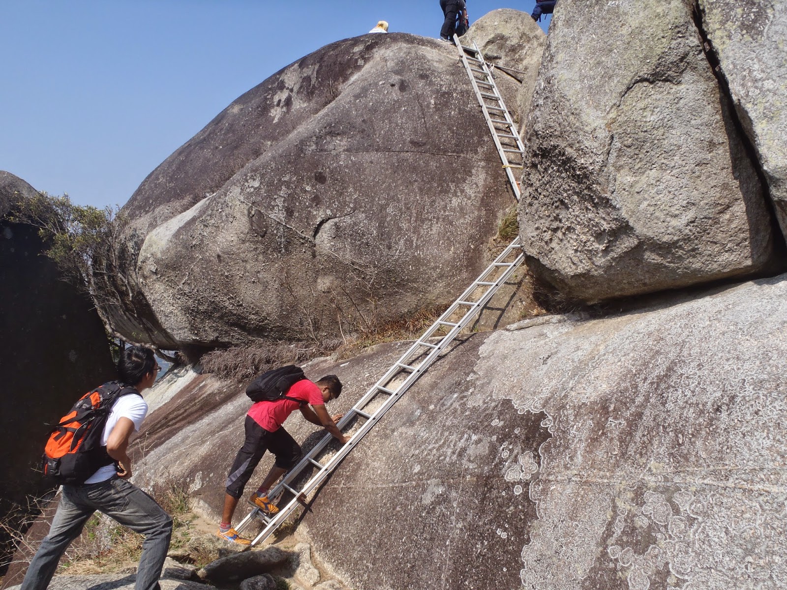 Chaff Hope: Hiking at Gunung Datuk, Rembau, Negeri Sembilan.