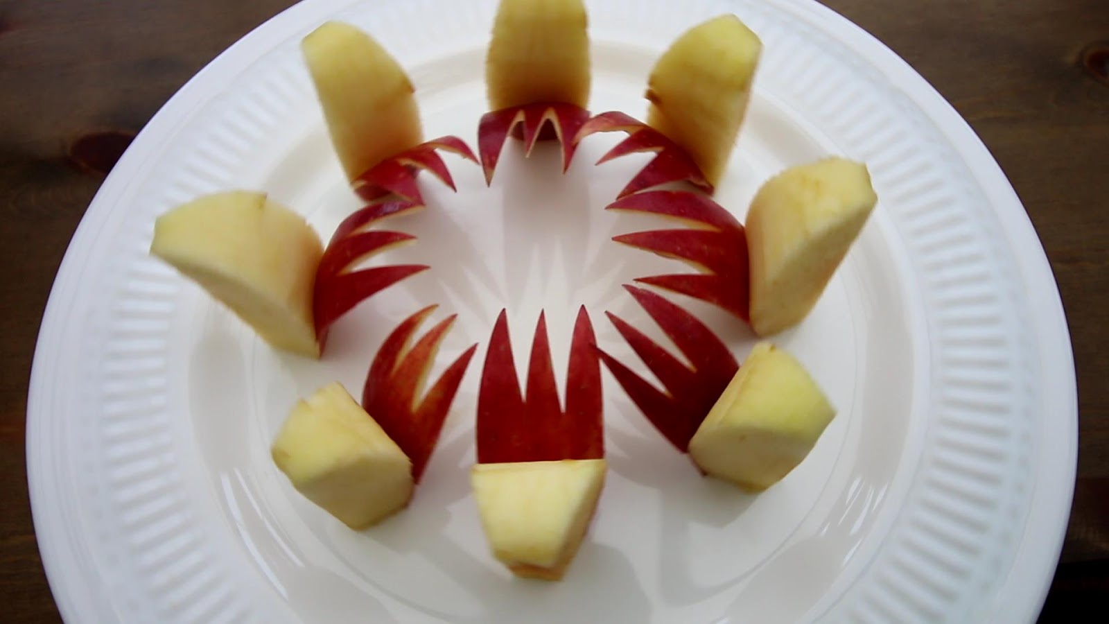 ItalyPaul - Art In Fruit & Vegetable Carving Lessons: Simple Fruit ...