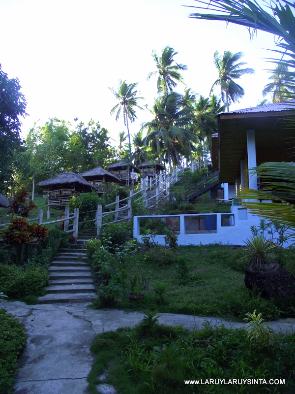 LaRuY LaRuY SiNtA: BEACH HOP AT SARANGANI PROVINCE