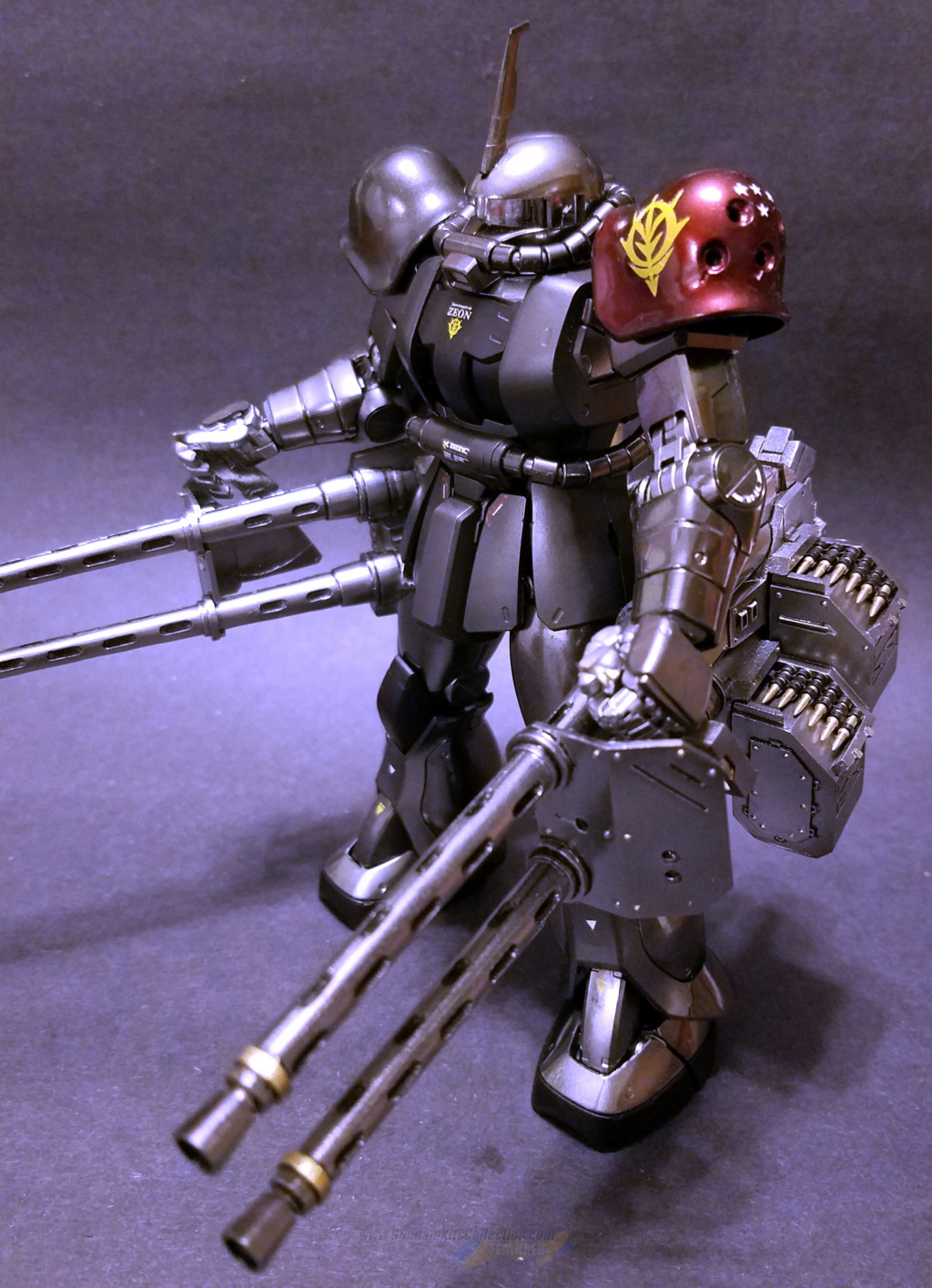 Custom Build: MG 1/100 Zaku II Ver. 2.0 "Black Knight"