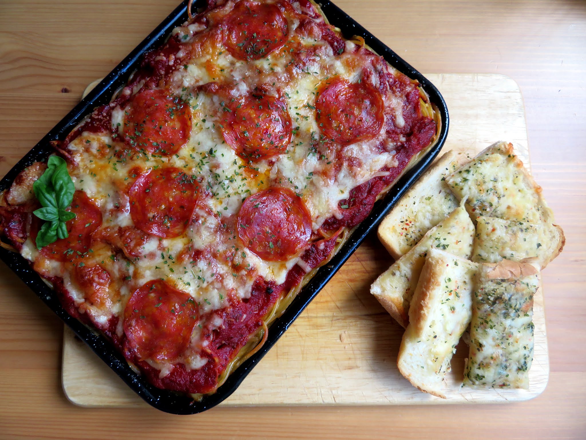 Spaghetti Pizza for Two | The English Kitchen