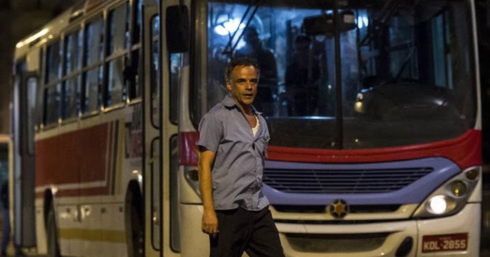 RSNOTÍCIA: Famoso ator da Globo agora dirige ônibus; entenda! RSNOTÍCIA: Famoso ator da Globo agora dirige ônibus; entenda!