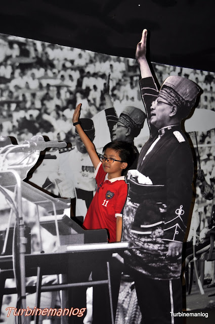 Scene of Tranquility: Topping out Merdeka 118