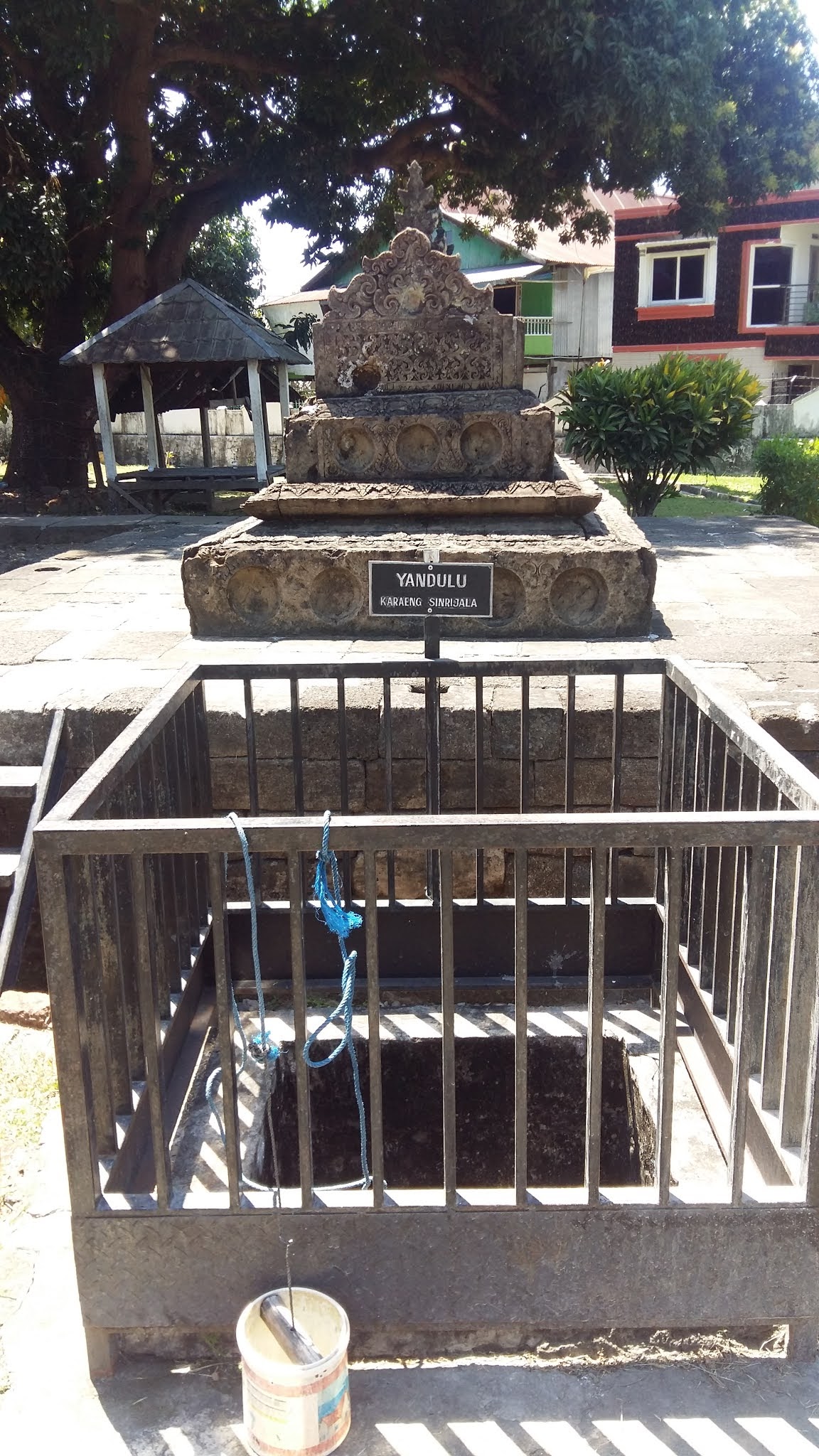 Makam Raja-raja Tallo - WWW.DAILY-WIFE.COM