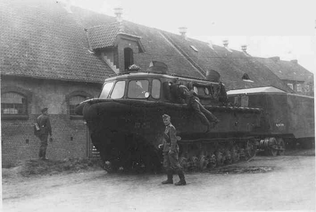 SNAFU!: Blast from the past...the Amphibious Trailer.