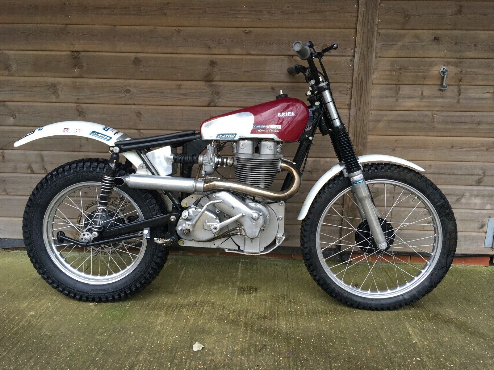 FAVE BIKES!: Ariel HT5