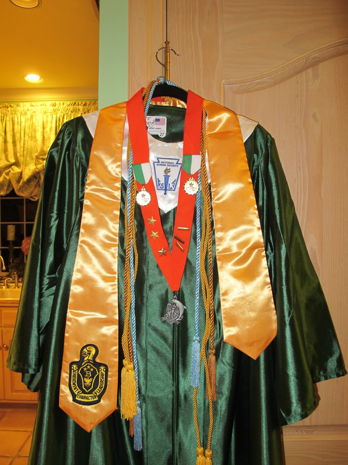 No Really...This is my life: The 16 Days of Graduation...Senior Rec Day