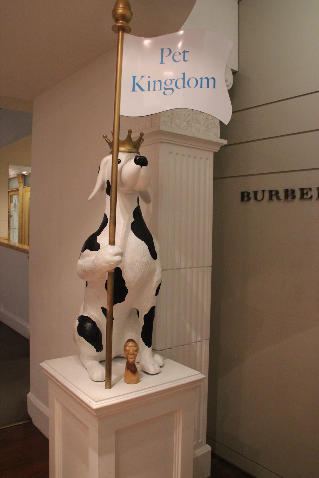 The Mr. Hunter Wall: Harrods Pet Kingdom