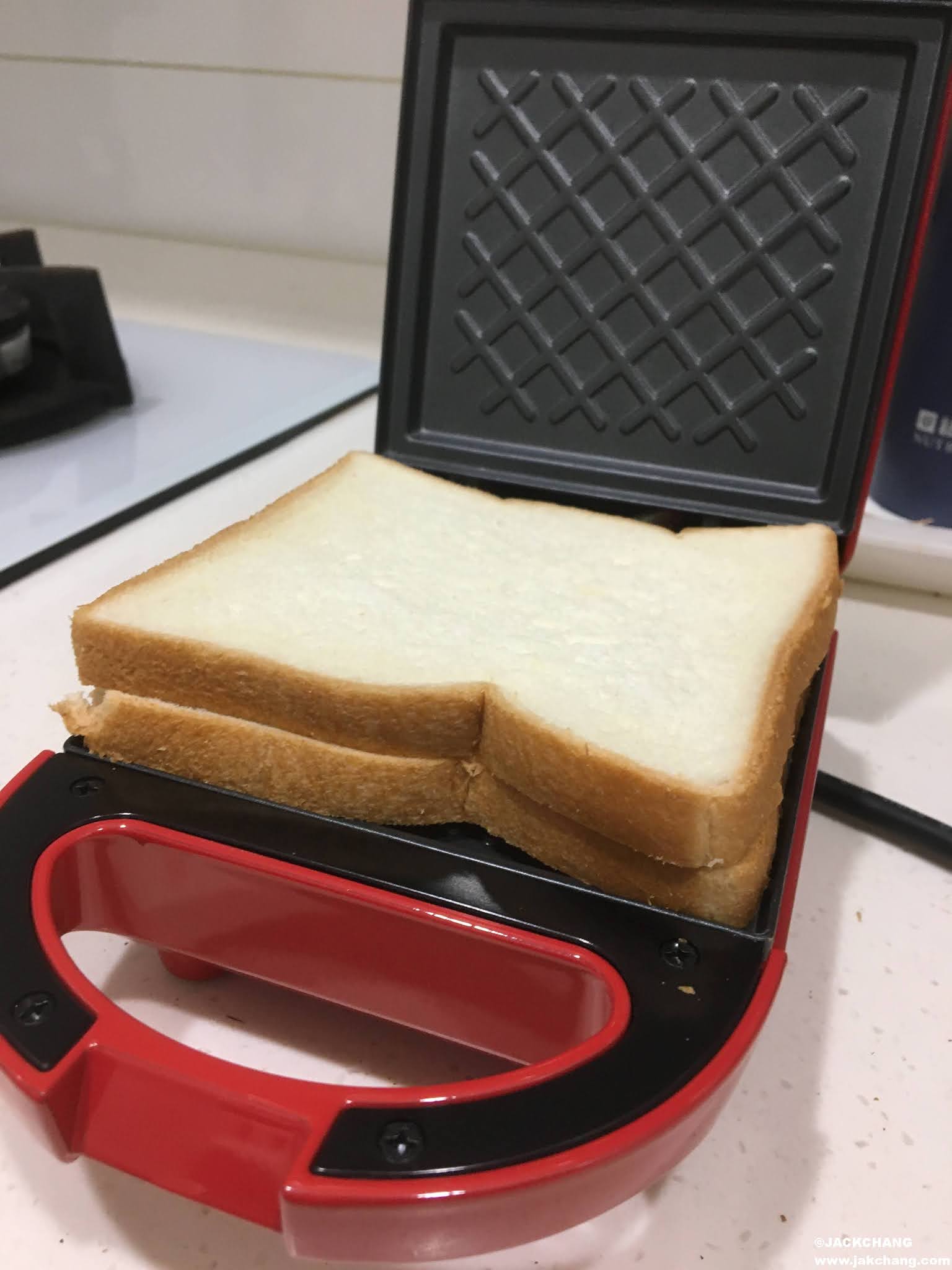 Unboxing-LINE FRIENDS hot-pressed toast machine,why can't it produce a ...