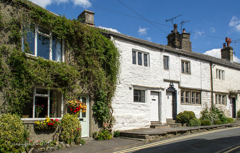 Saltaire Daily Photo: Giggleswick village