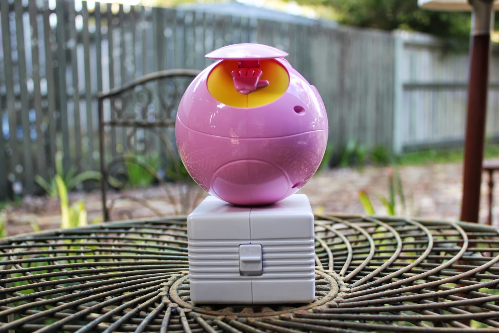 Figures.Japan: Haro Alarm Clock - Mr. Pink - Gundam Seed - Lacus Clyne