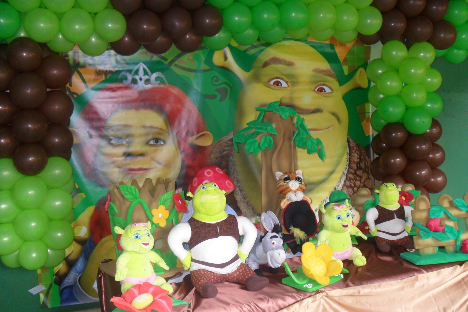Lay Lay Festa: FESTA SHREK