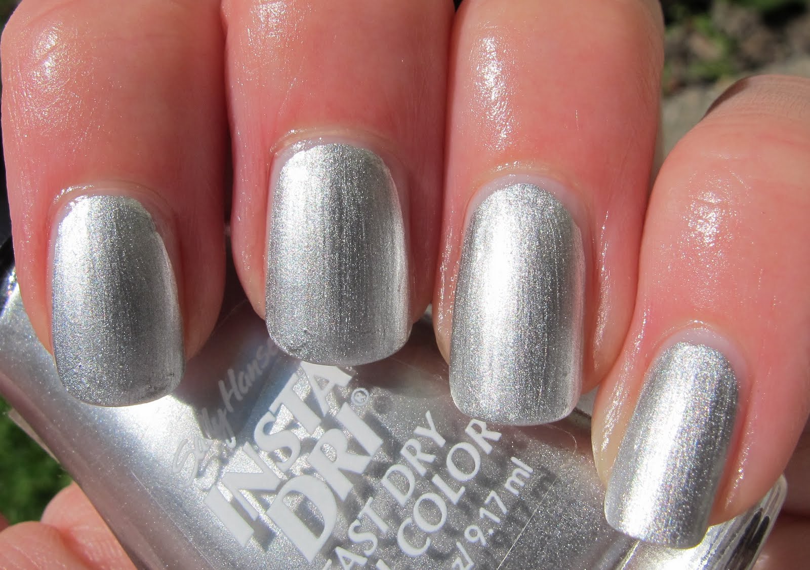 Never Enough Nails: One-Coater Alert: Sally Hansen Insta Dri in Silver ...