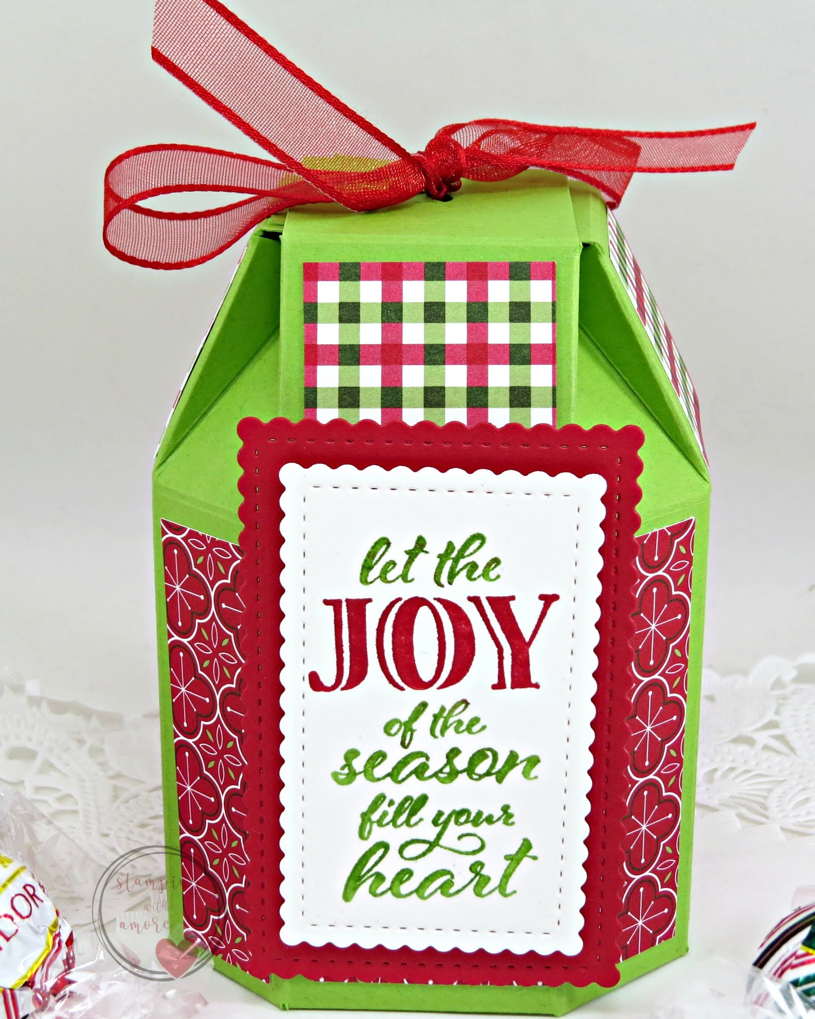 Stampingwithamore: HOW TO MAKE A FANCY GIFT BOX