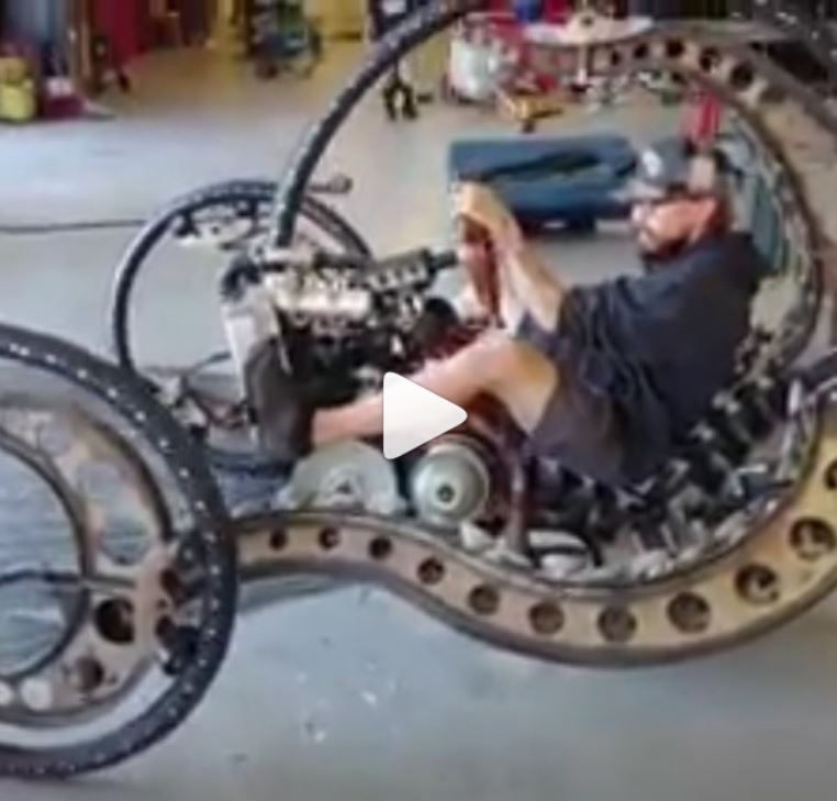 Just A Car Guy: the kraken trike; with 2 hubless wheels mounted as ...