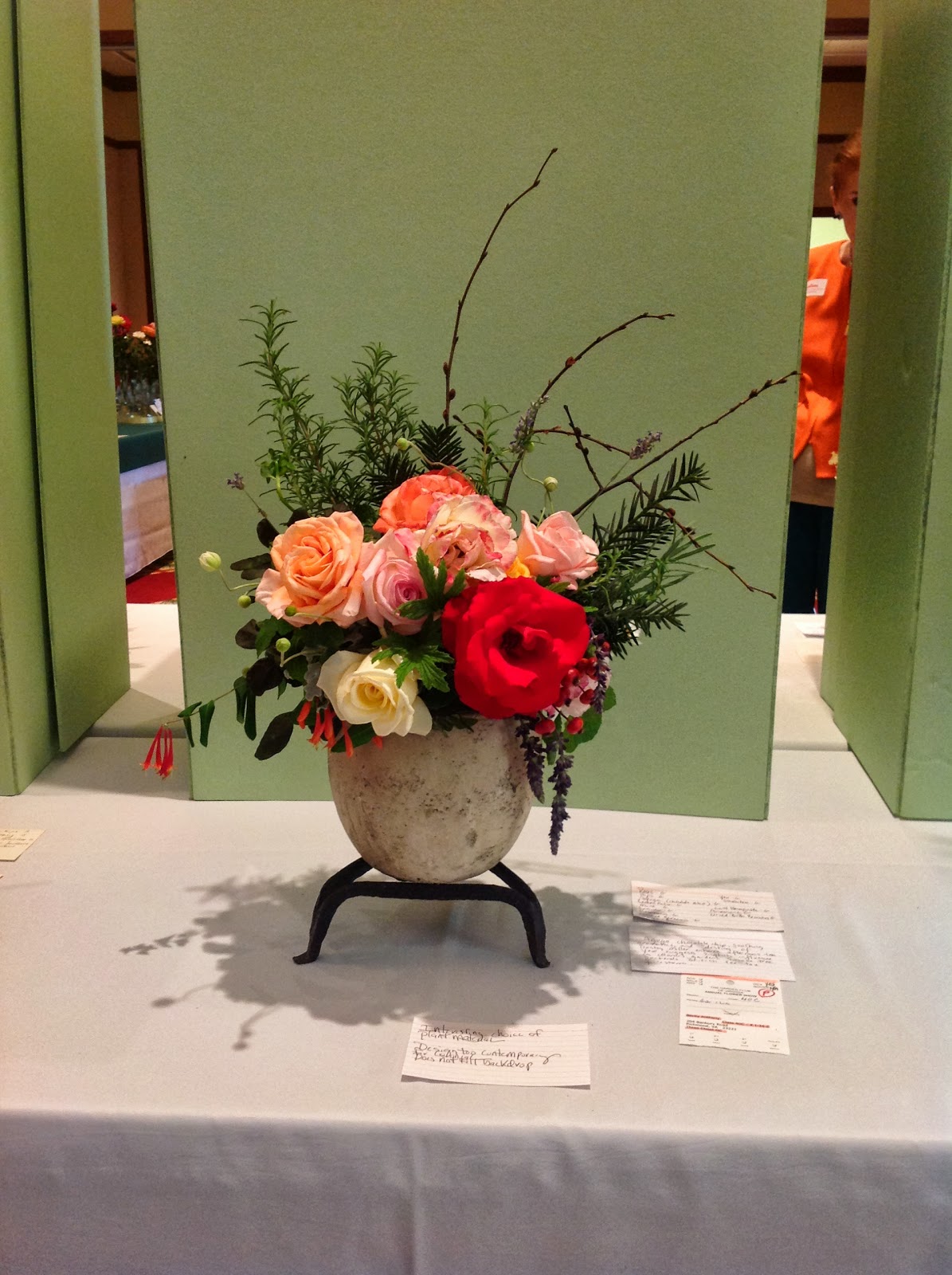 New Garden Club Journal: Creative Mass Rose Designs from GCVA Rose Show