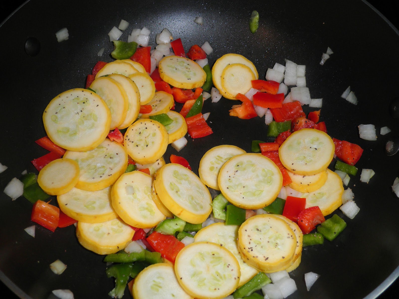 Secrets from the Cookie Princess: Skillet Squash & Pepper Pasta